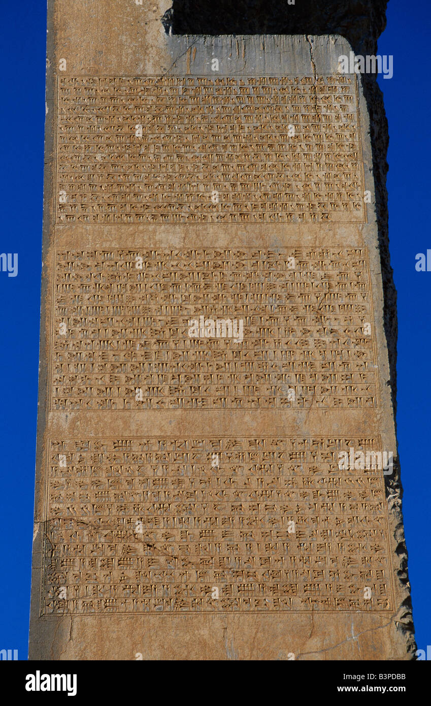 Hundred column hi-res stock photography and images - Alamy