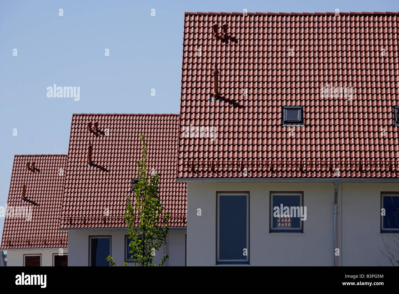 Serial building hi-res stock photography and images - Alamy