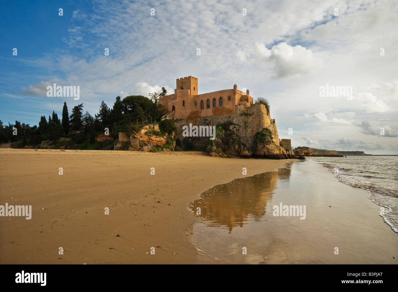 Ferragudo Castle detail, Ferragudo Stock Photo - Alamy