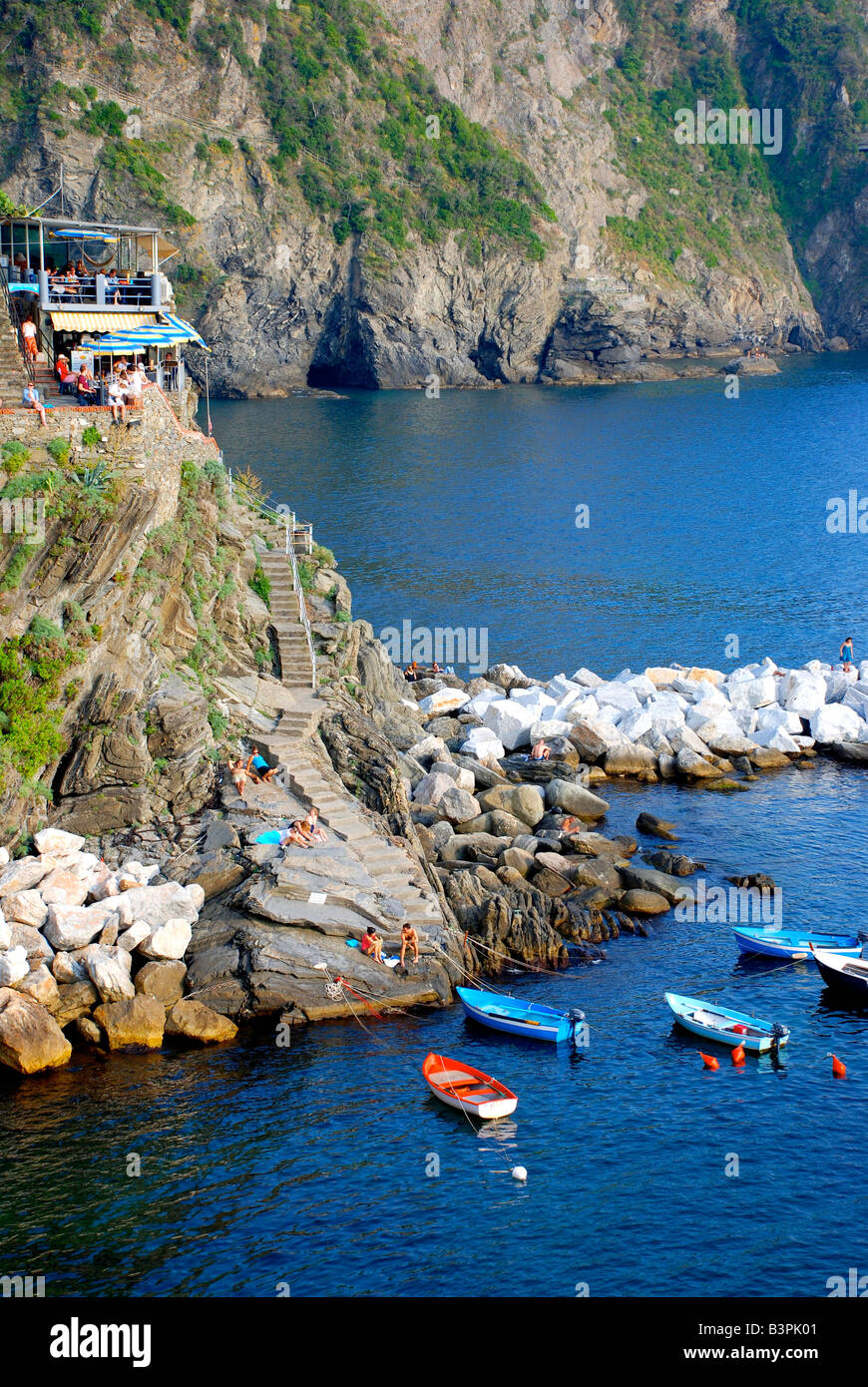Cliff, Riomaggiore, Ligury, Italy Stock Photo - Alamy