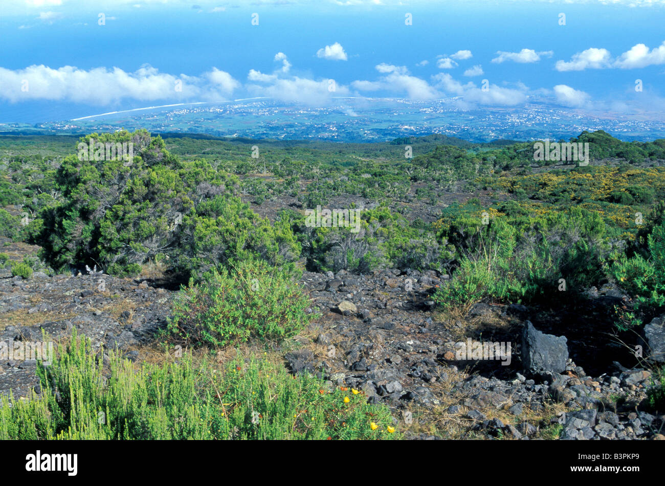 Shield volcano east africa hi-res stock photography and images - Alamy