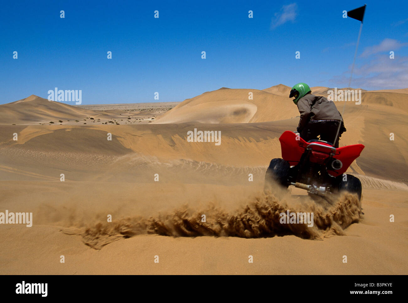 Swakopmund quadfahren hi-res stock photography and images - Alamy