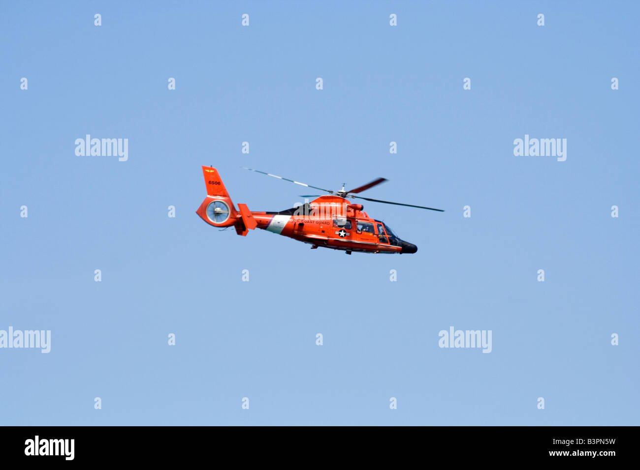 Coast Guard helicopter rescue demonstration.Chicago Air and Water Show ...