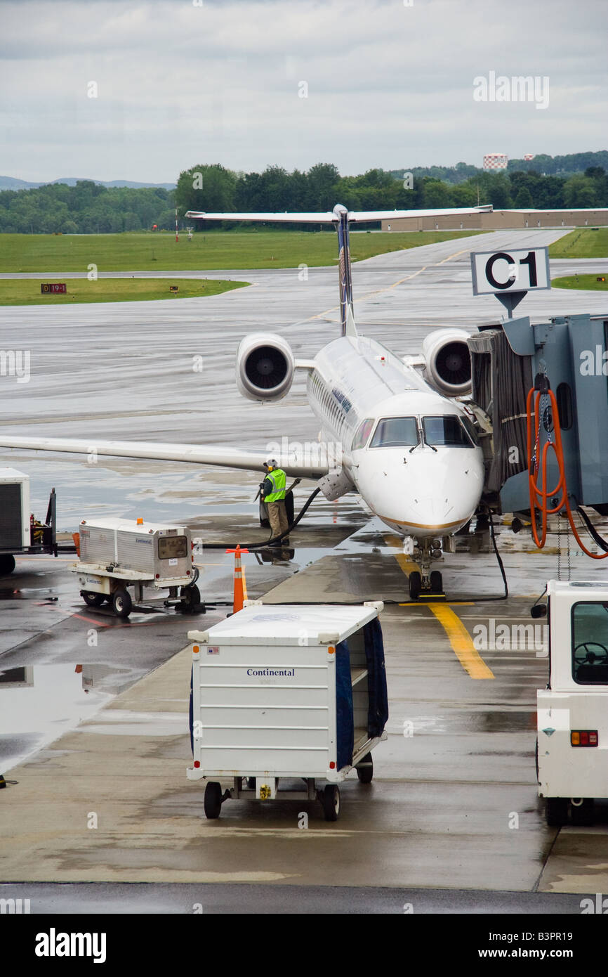 Flight crew tsa hi-res stock photography and images - Alamy