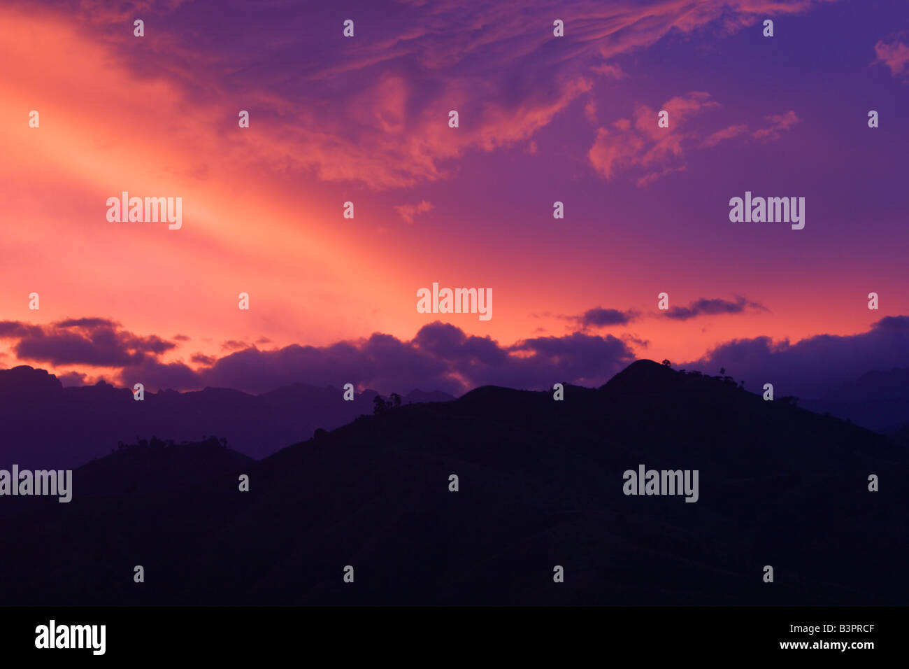 Uganda sunset hi-res stock photography and images - Alamy