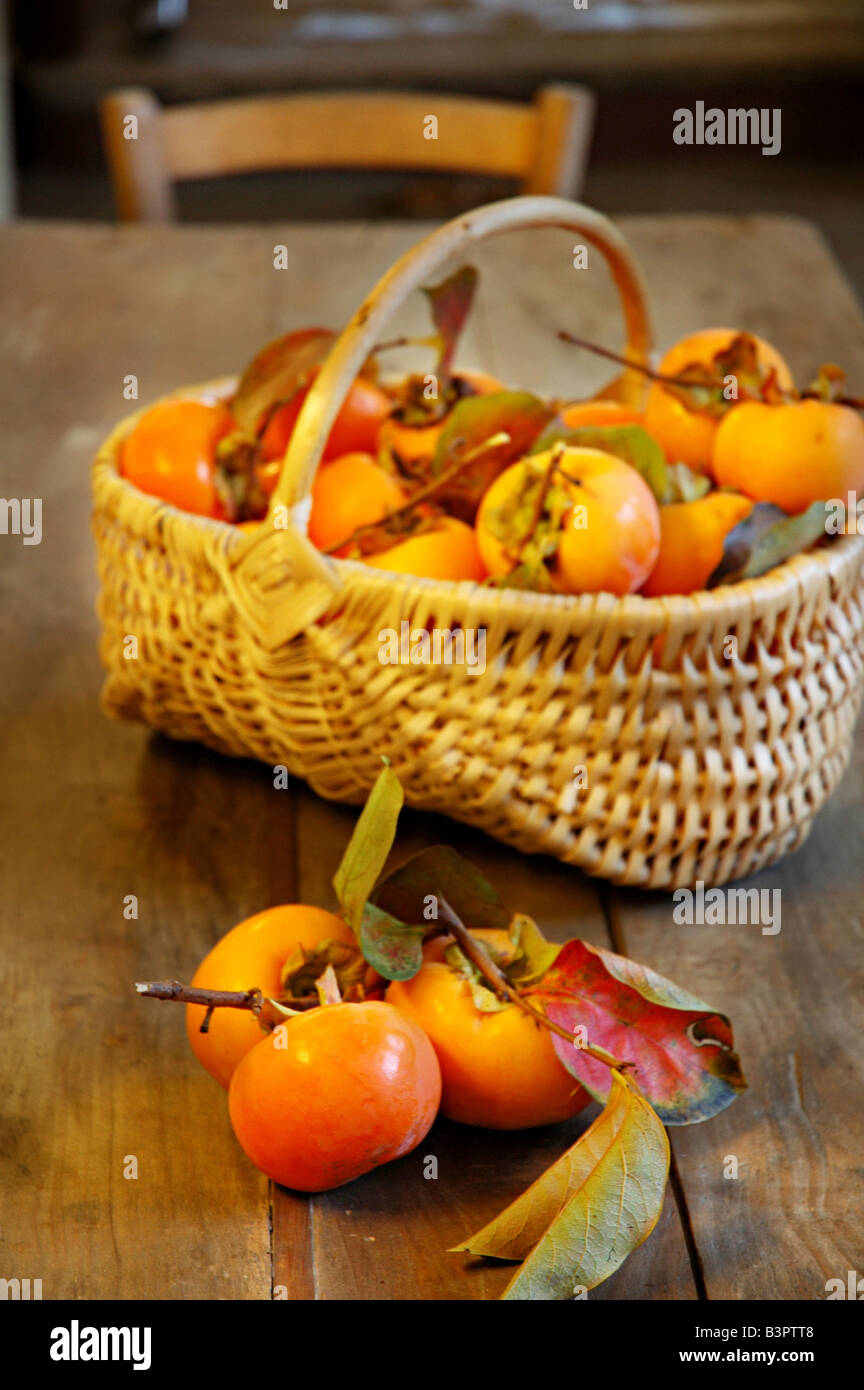 Cachi fruit hi-res stock photography and images - Alamy