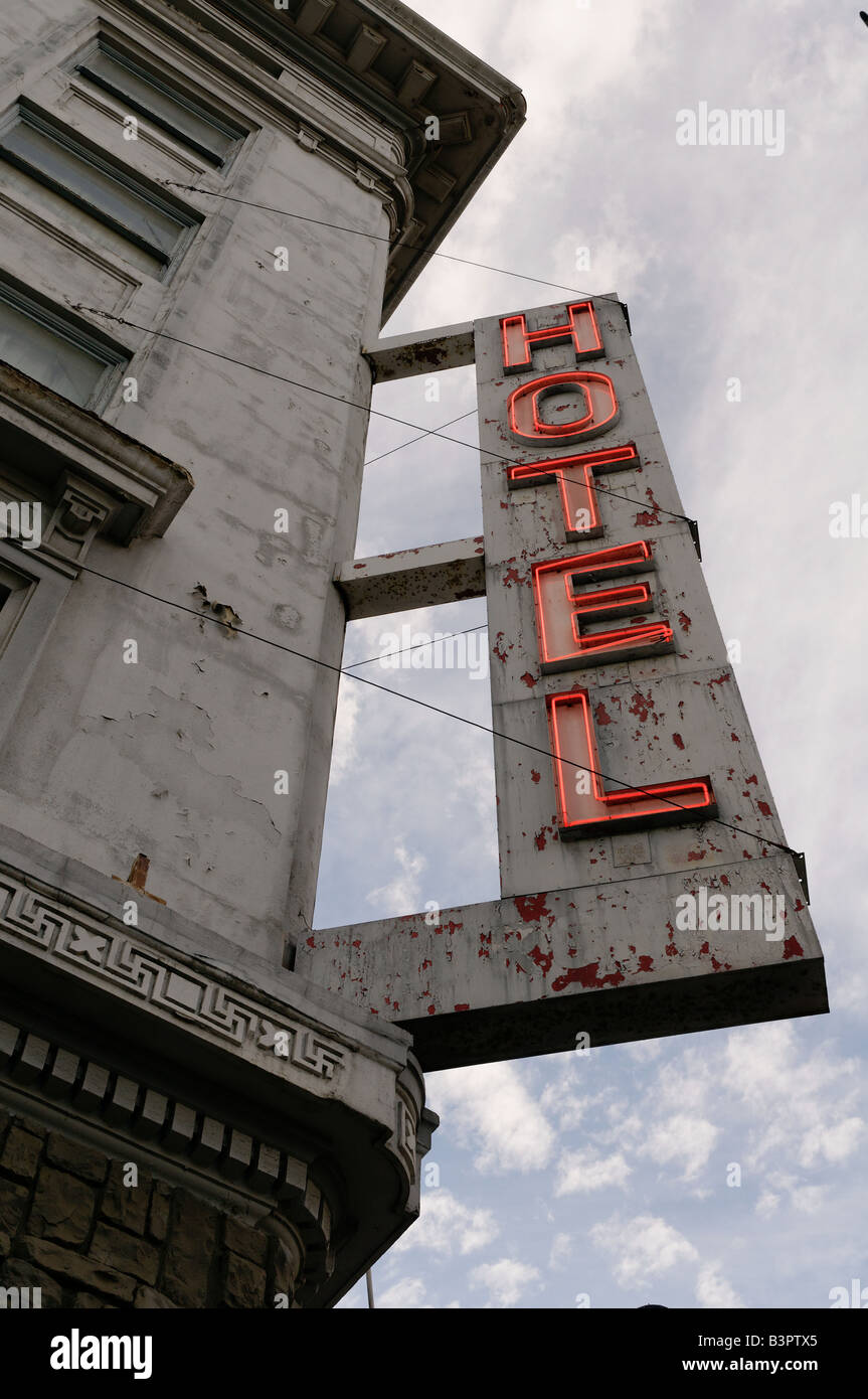 Run down hotel hi-res stock photography and images - Alamy