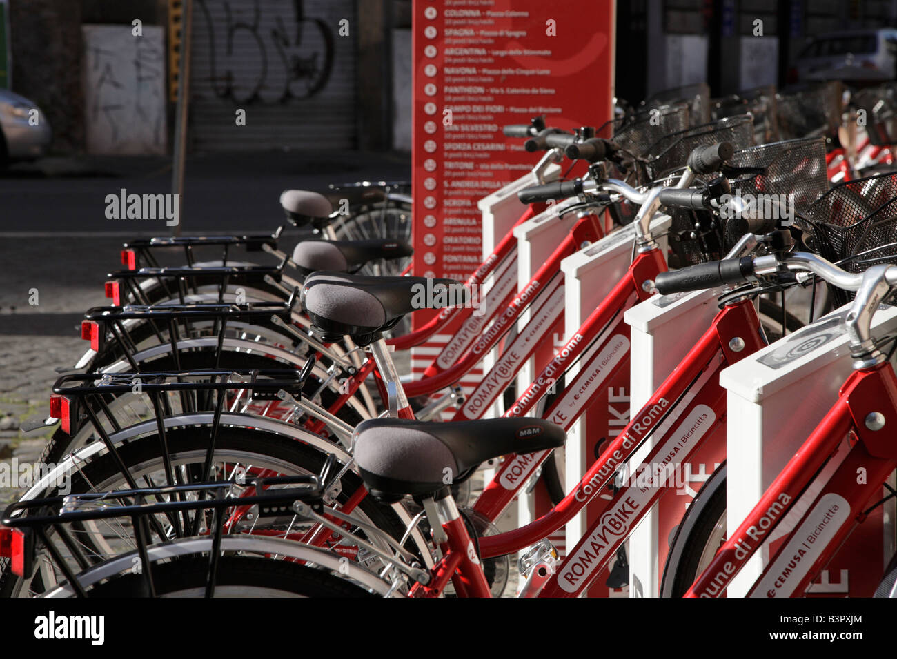 Public bikes hi-res stock photography and images - Alamy