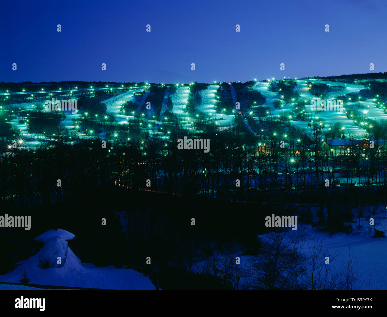 Camelback mountain resort ski hi-res stock photography and images - Alamy