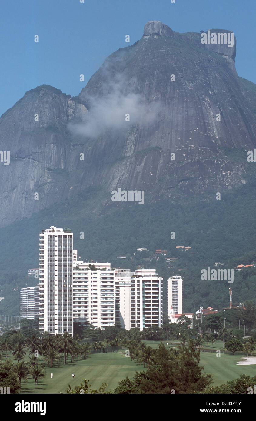 BRAZIL-GOLF CLUB AND LUXURY APARTMENTS IN SAO CONRADO, WITH DOS IRMAOS ...