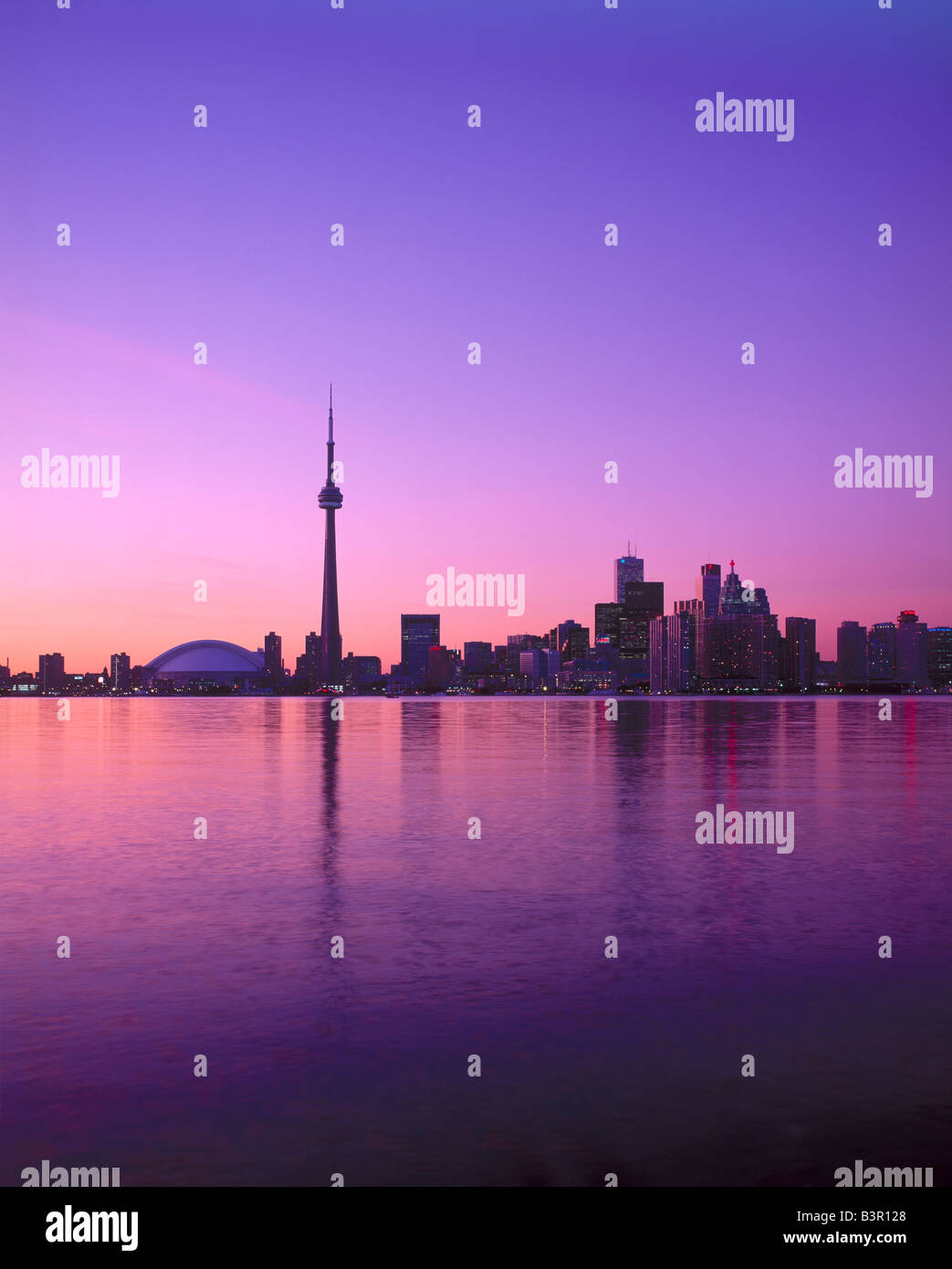 Toronto Skyline at night, Ontario, Canada Stock Photo - Alamy