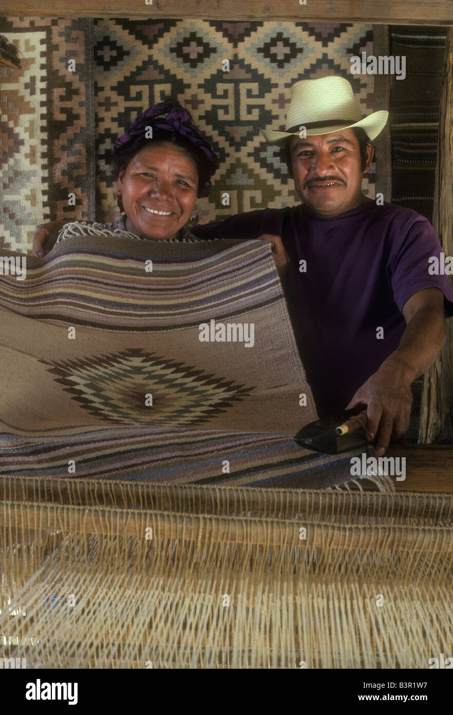 Mexican rugs hi-res stock photography and images - Alamy