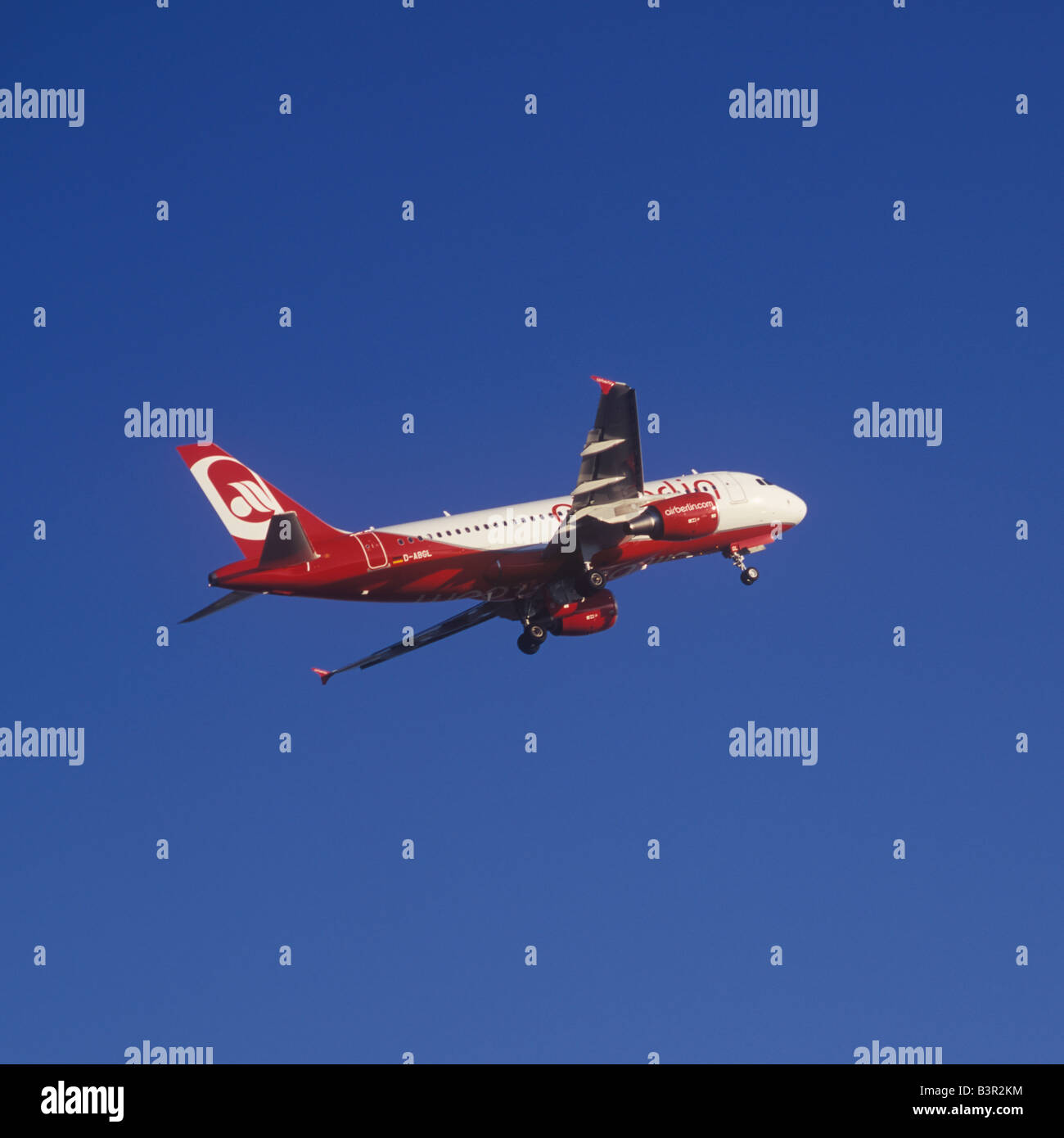 112 aircraft hi-res stock photography and images - Alamy
