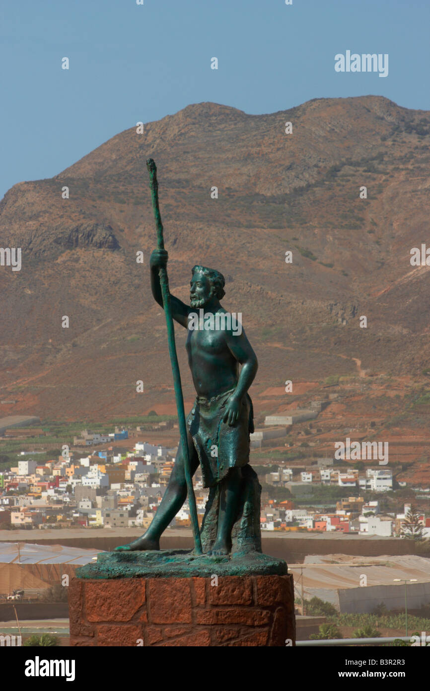 Guanche statue hi-res stock photography and images - Alamy