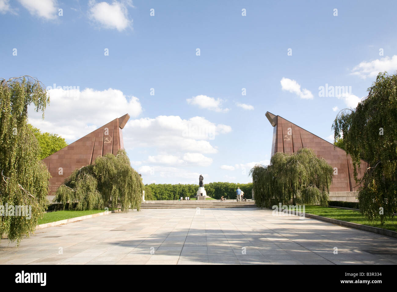 The Russian war memorial in Berlin Stock Photo - Alamy