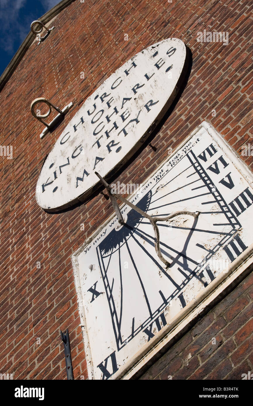 Sundial church pantiles hi-res stock photography and images - Alamy