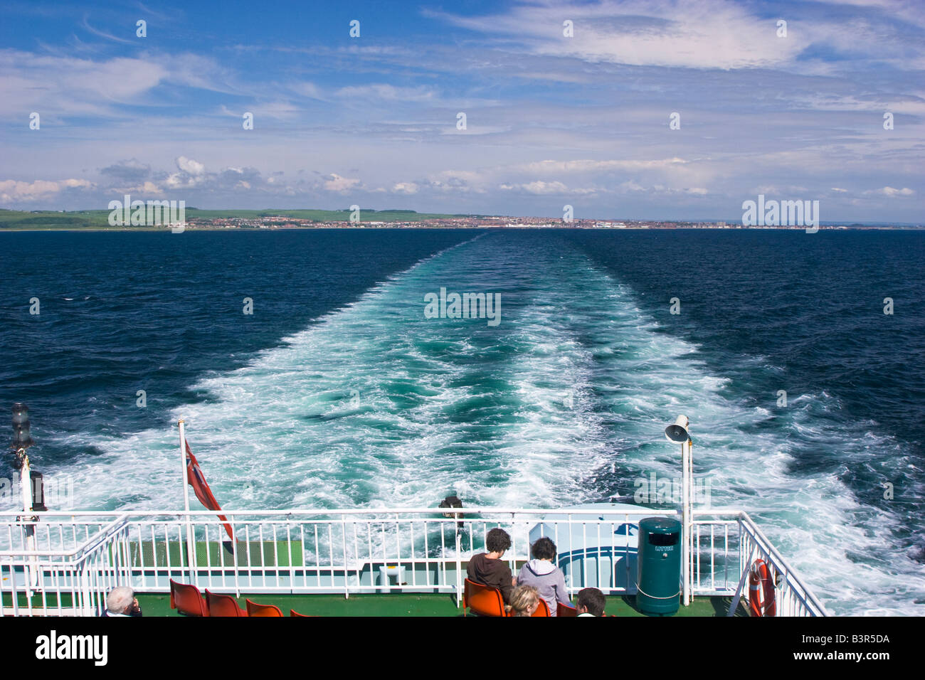 The Caledonian MacBrayne ferry from Ardrossan to Brodick on the Isle of ...