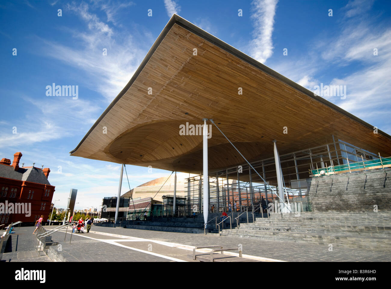 Welsh Assembly Government Building Senedd Cardiff Bay Stock Photo - Alamy