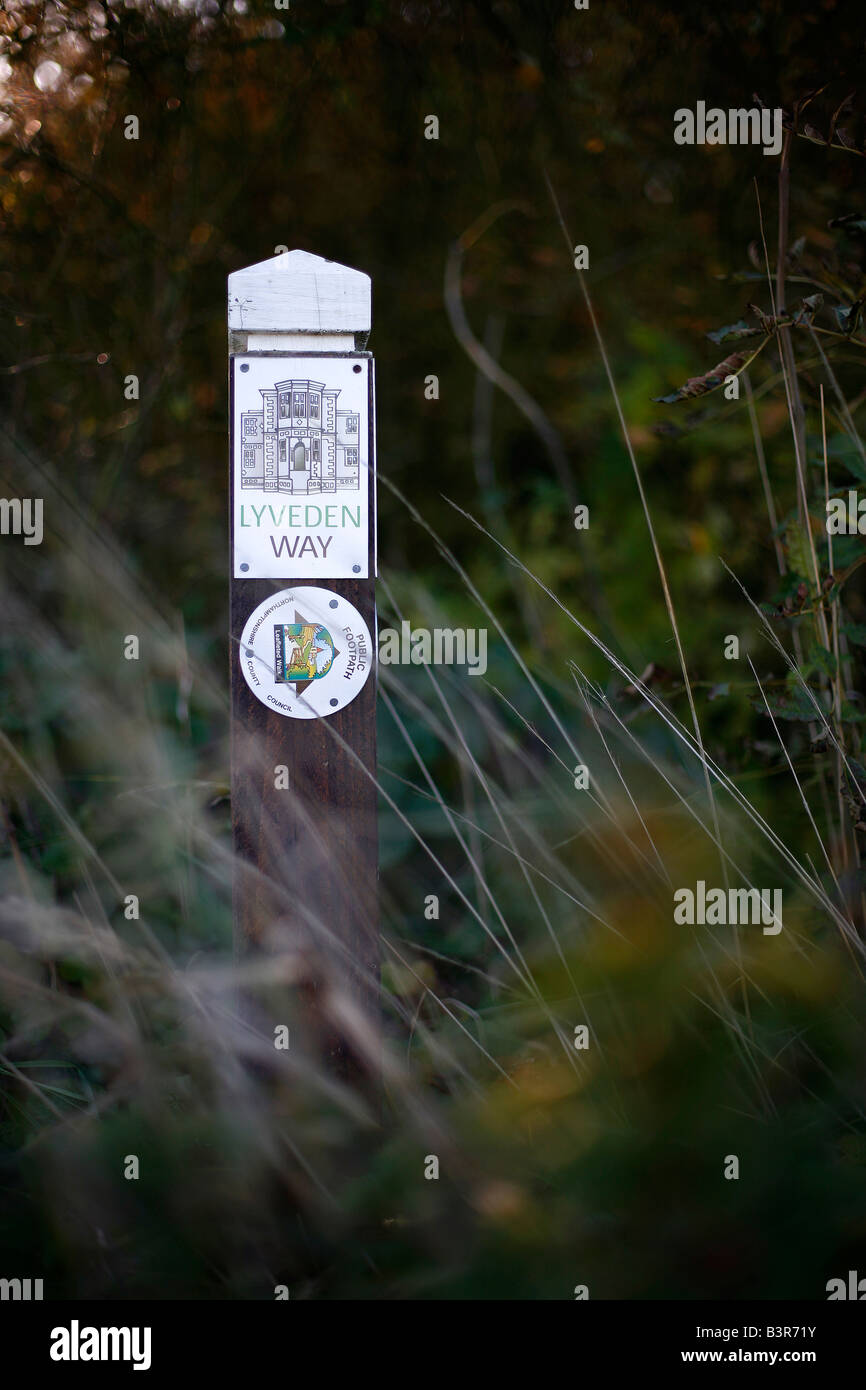 Historical public footpath sign hi-res stock photography and images - Alamy