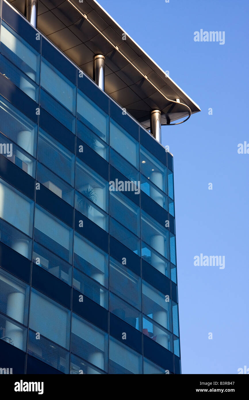 Leeds whitehall buildings hi-res stock photography and images - Alamy