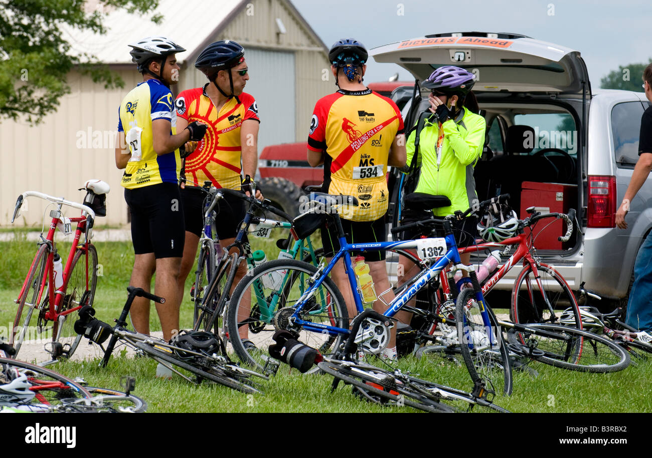 Group of cyclists prepare for next stage of race, USA Stock Photo - Alamy