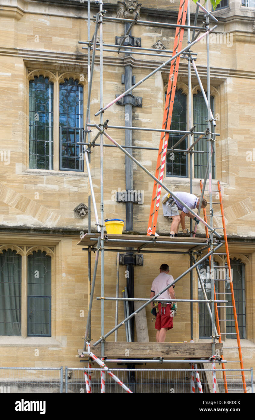 Scaffolding (at St John's college, Oxford university, England Stock ...