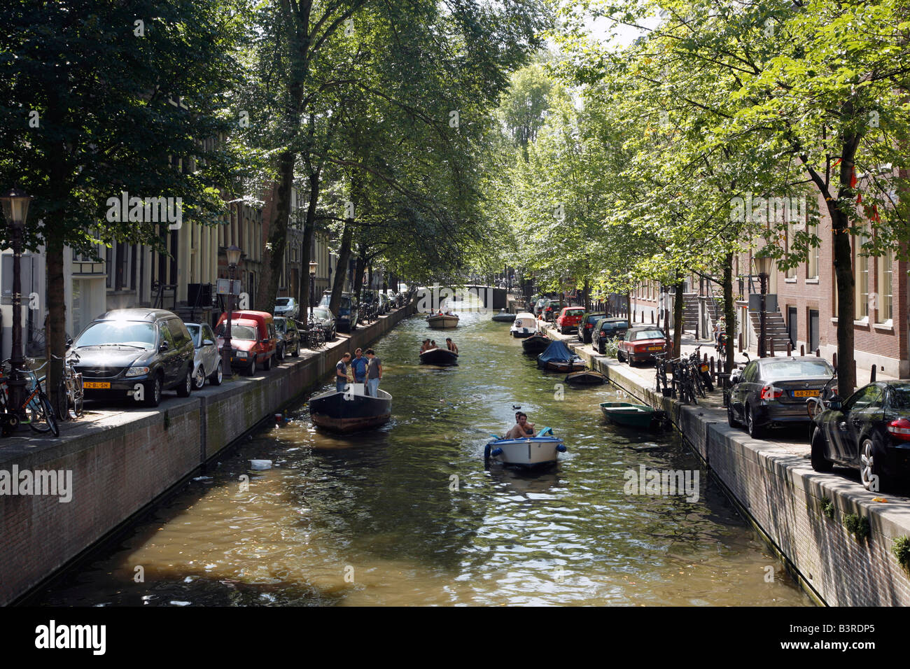 Red light district amsterdam canal hi-res stock photography and images ...