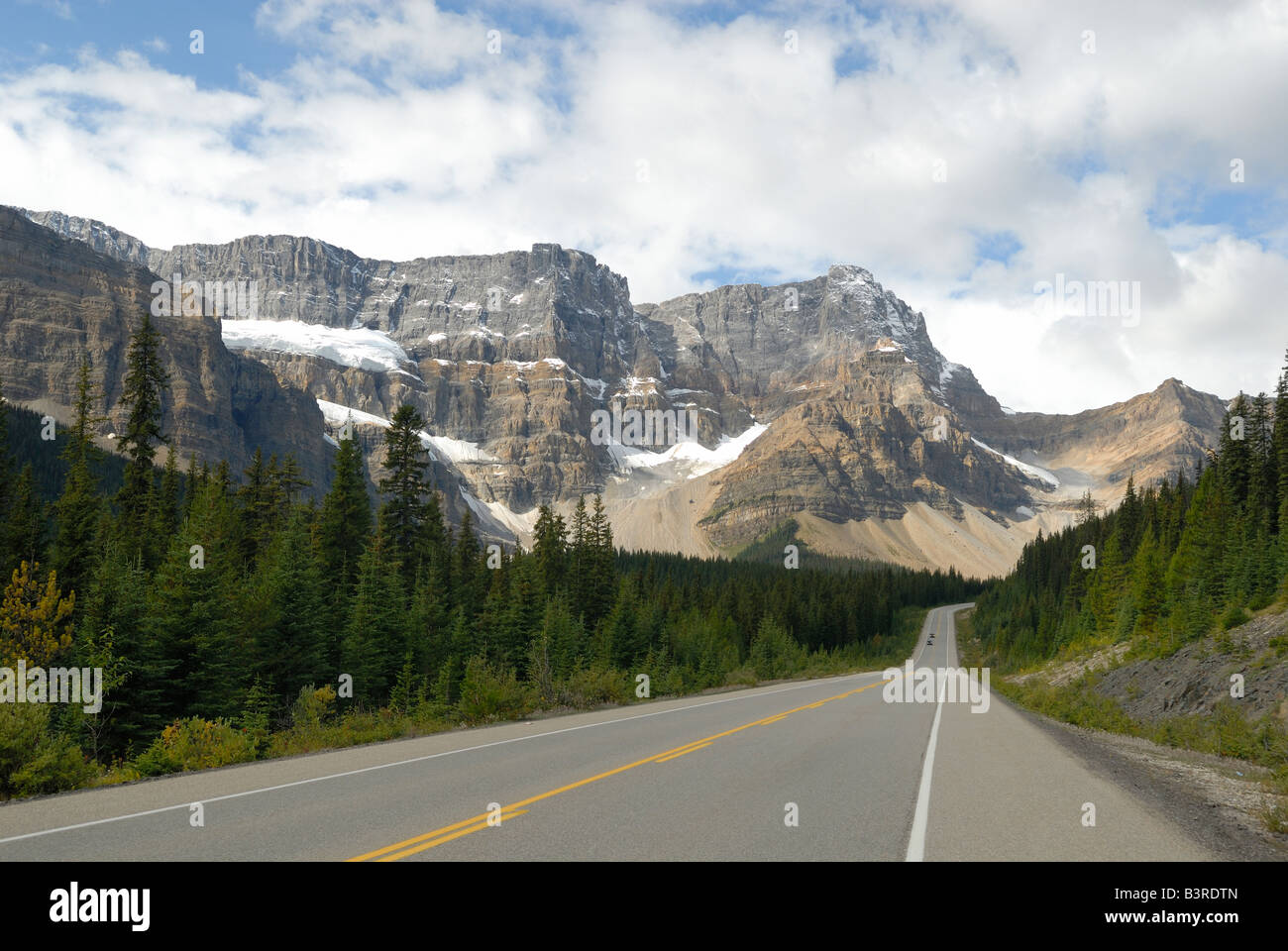 View along Icefields Parkway in Banff National Park, Canada Stock Photo ...