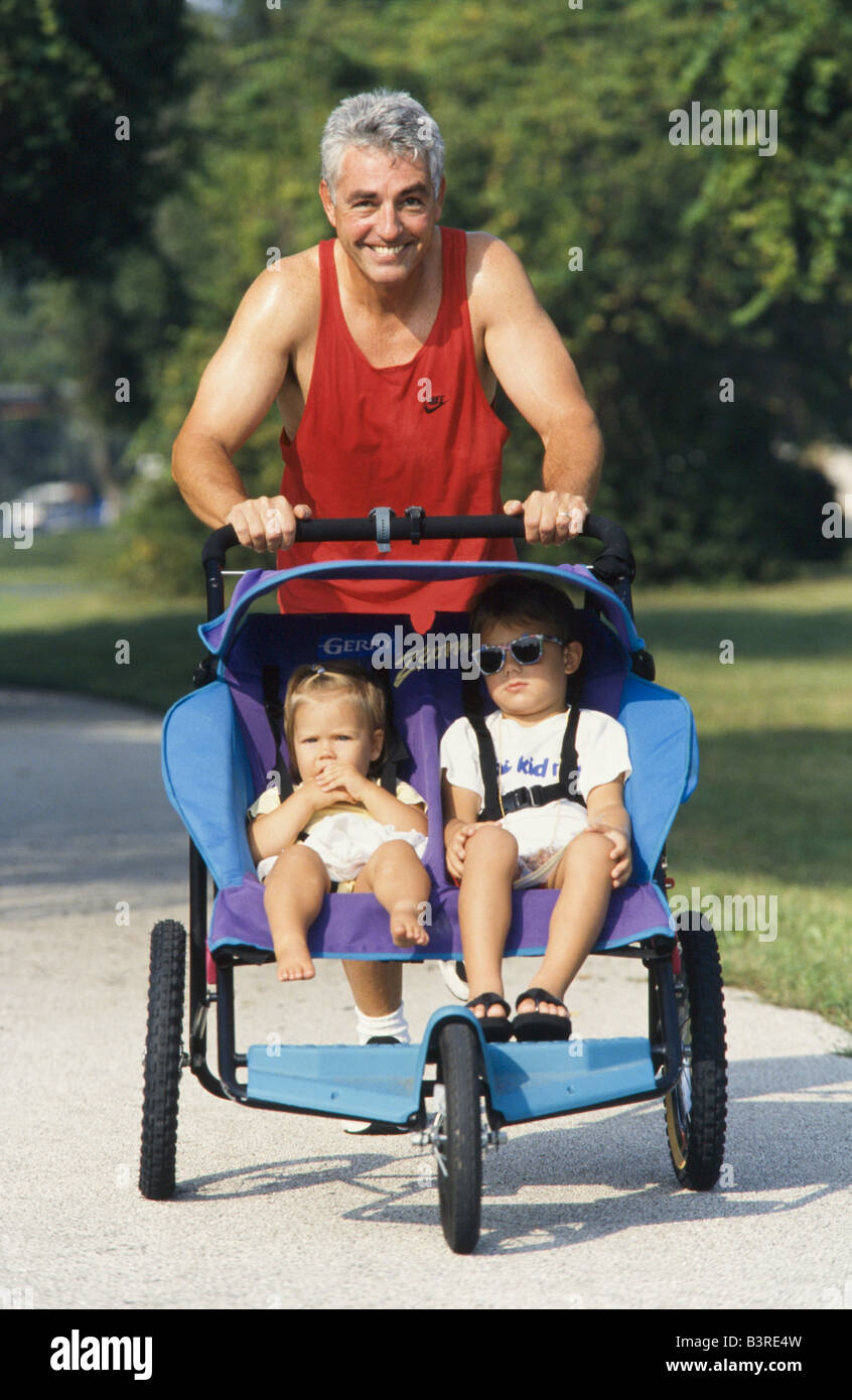 Father son jogging park hi-res stock photography and images - Alamy