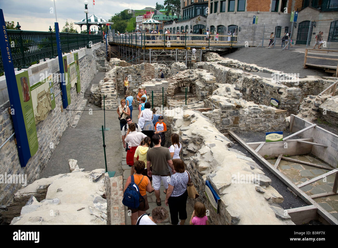 Archaeological excavation canada hi-res stock photography and images ...