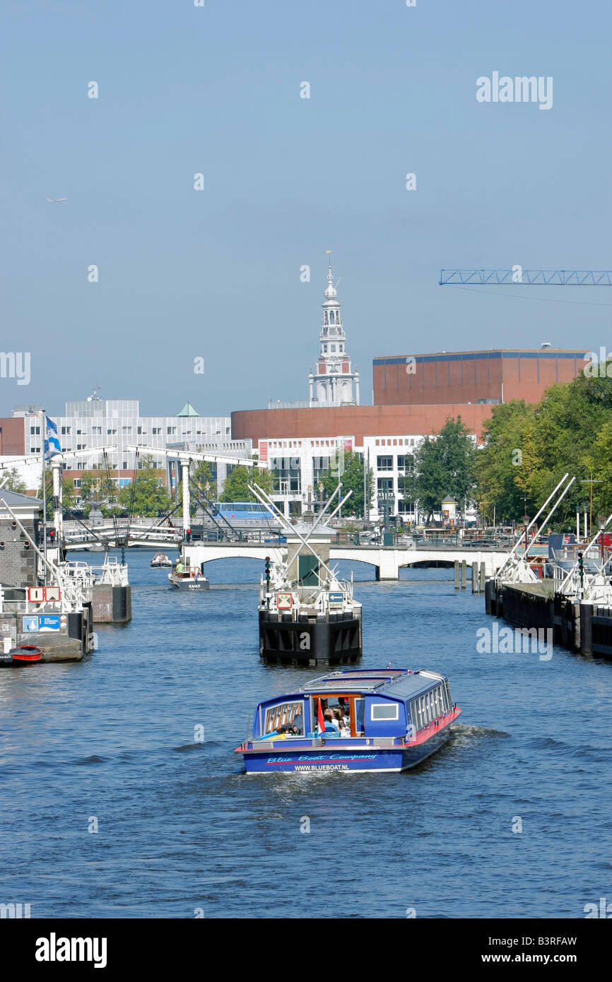 Lock gate on the canal, Amsterdam, Netherlands Stock Photo - Alamy