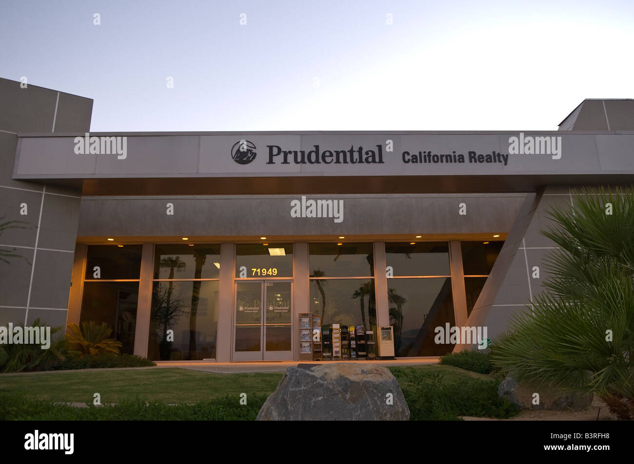 Real estate subprime hi-res stock photography and images - Alamy