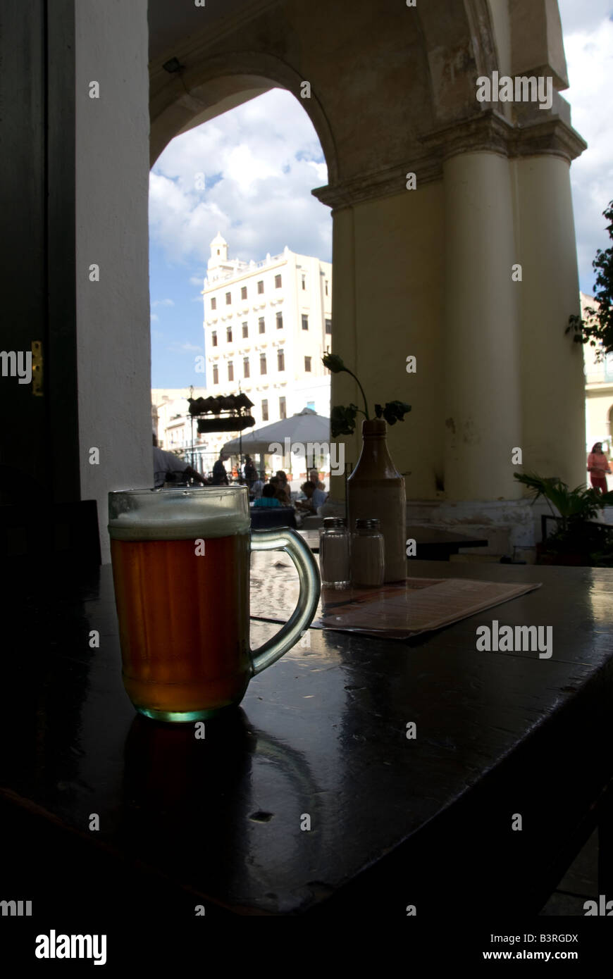A beer Cuba La Havana Stock Photo - Alamy