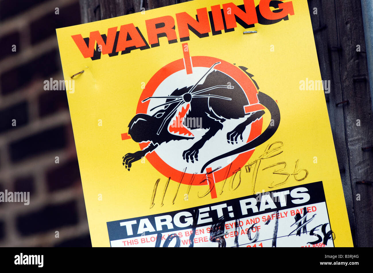 Rat poison warning sign hi-res stock photography and images - Alamy