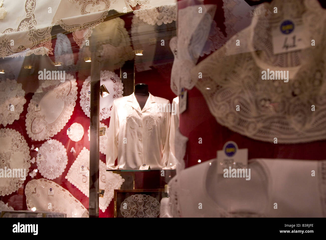 Lace shop near the Grand Place selling traditional lace embroidery and ...
