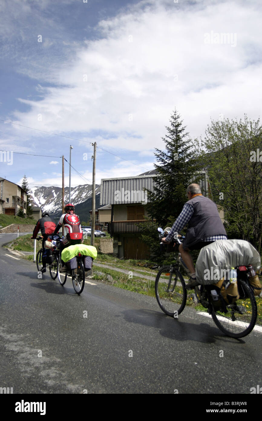 Locals ride bicycles hi-res stock photography and images - Alamy