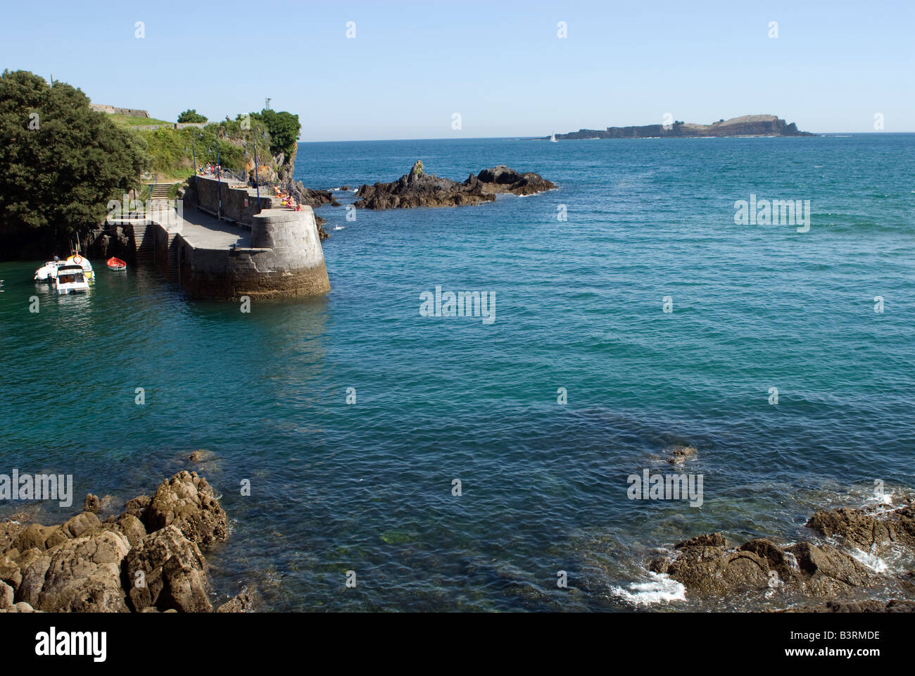 Mundaka spain hi-res stock photography and images - Alamy