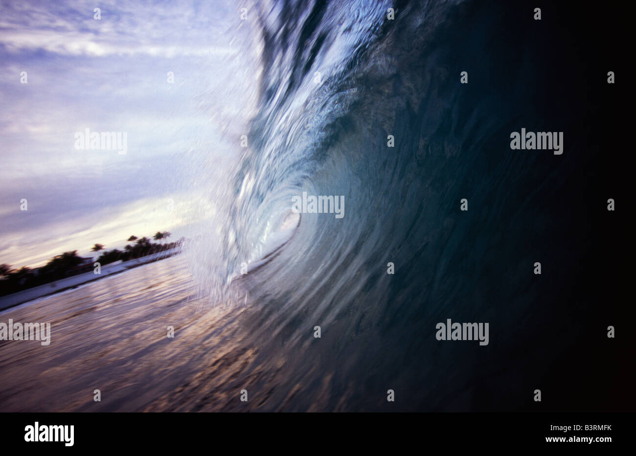 Ocean wave hi-res stock photography and images - Alamy