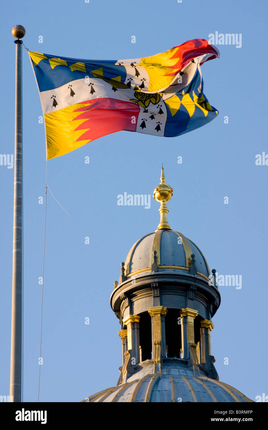 UK england Birmingham council house daytime flag Stock Photo - Alamy
