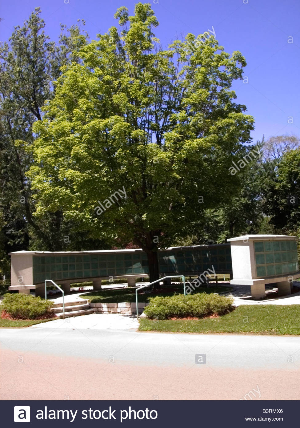 Toronto Cemetery High Resolution Stock Photography and Images - Alamy