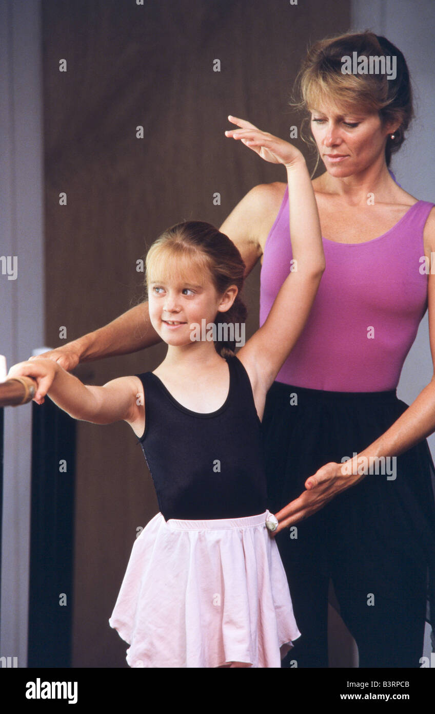 Mother and daughter together, ballet lessons Stock Photo - Alamy