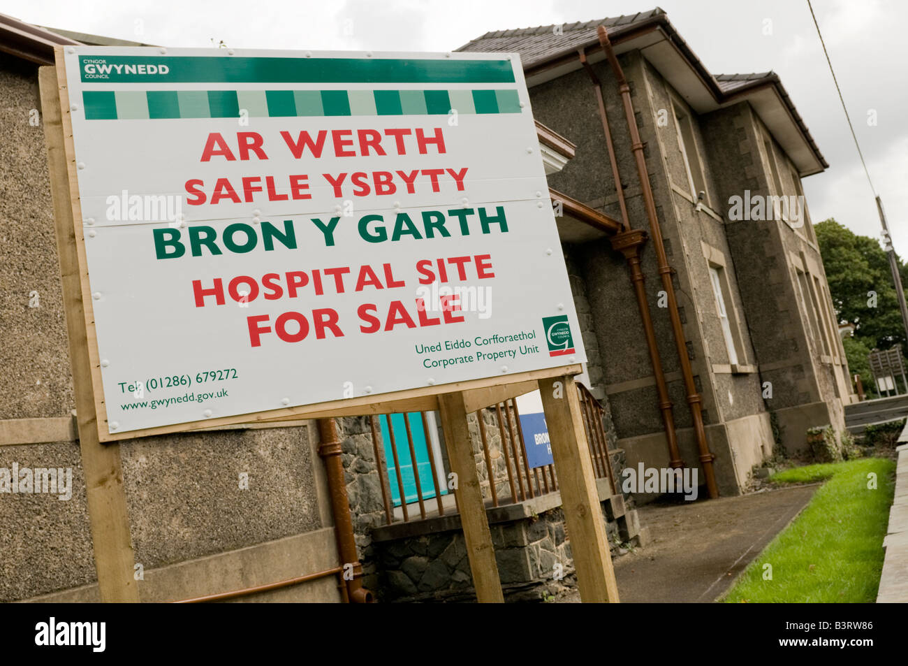 NHS Hospital buildings for sale Bron y Garth Penrhyndeudraeth Gwynedd ...
