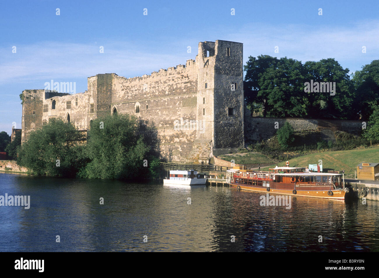 Newark Castle and River Trent Nottinghamshire boats Medieval English ...