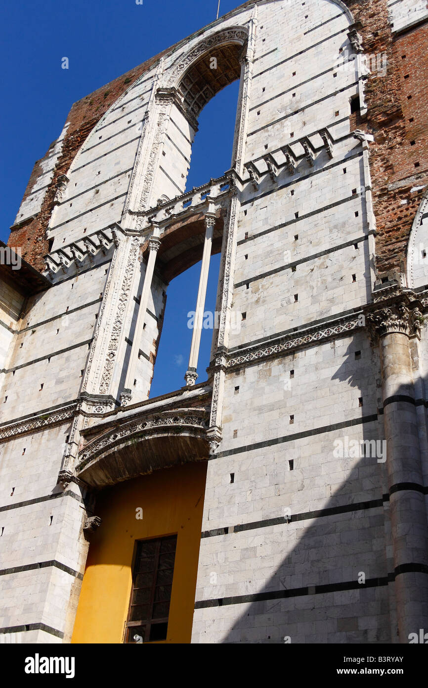 Extention Wall of Siena Cathedral Dumo Sienna (Siena), Italy August ...