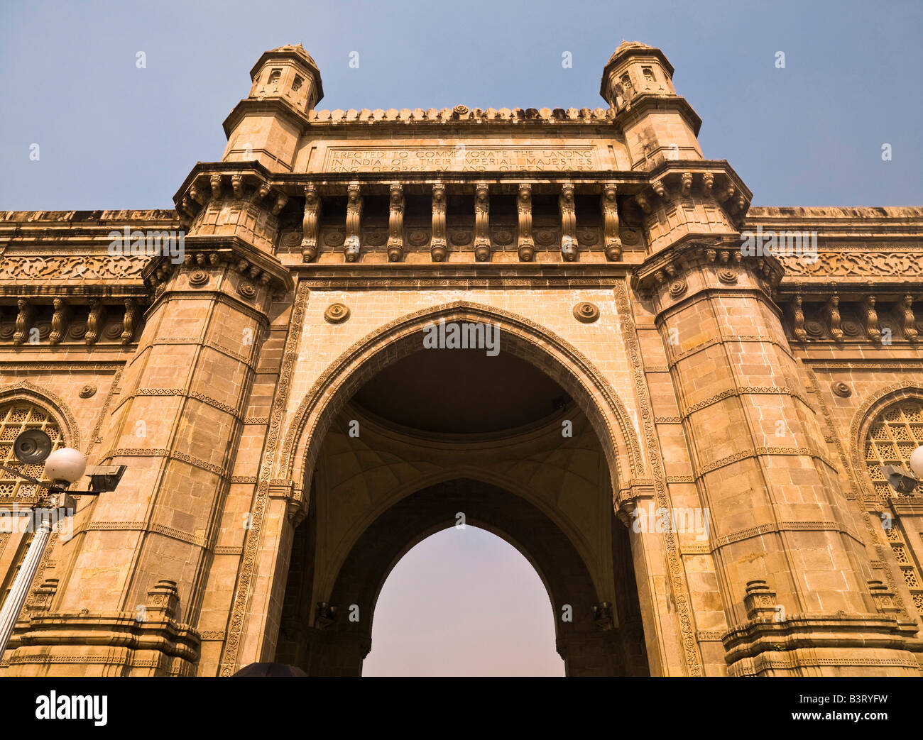 Gate of india hi-res stock photography and images - Alamy