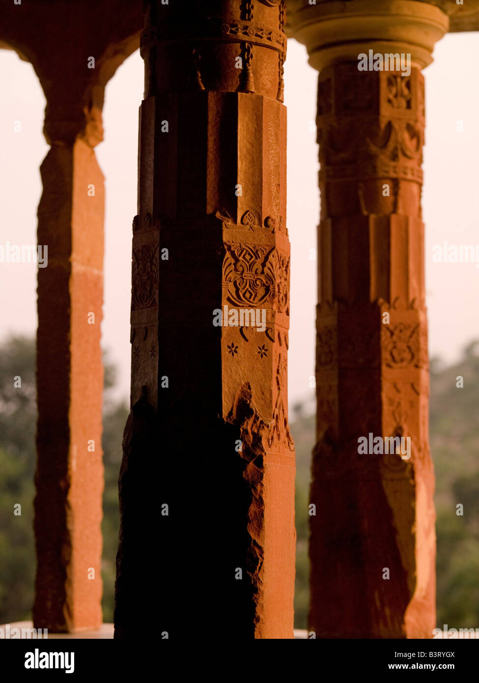 Building on pillars hi-res stock photography and images - Alamy