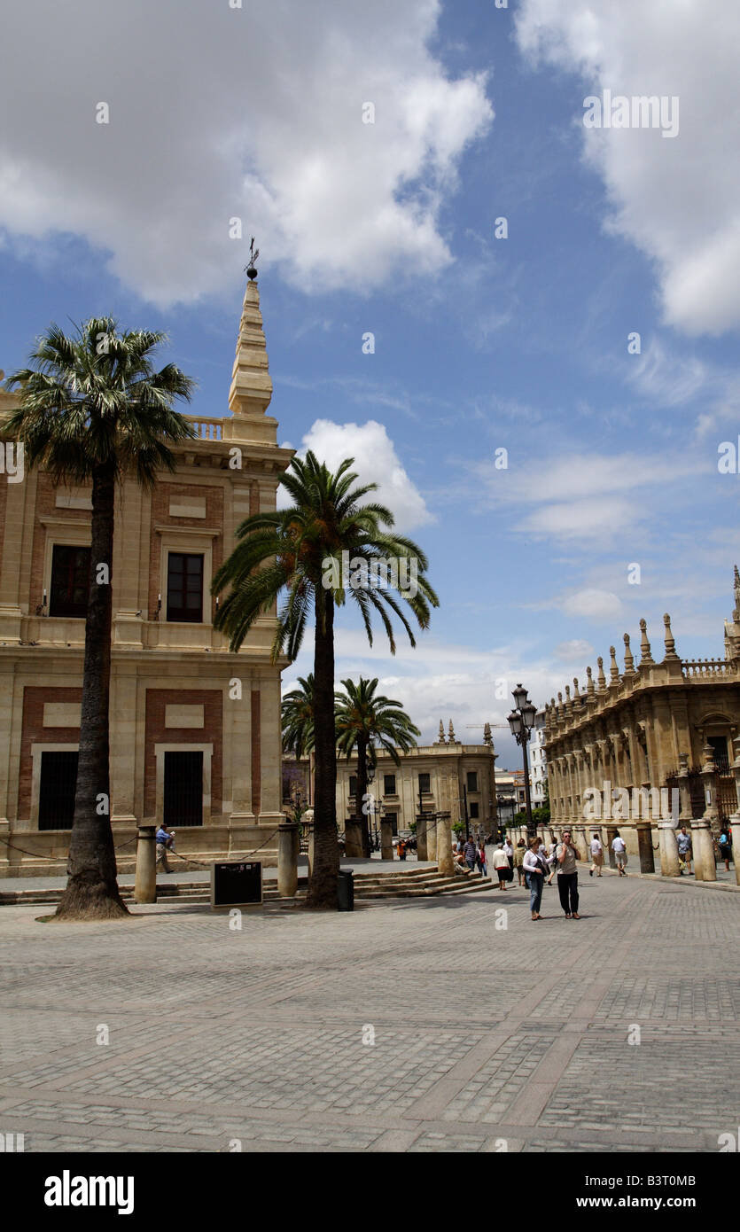 Cathedral square, Seville Stock Photo - Alamy