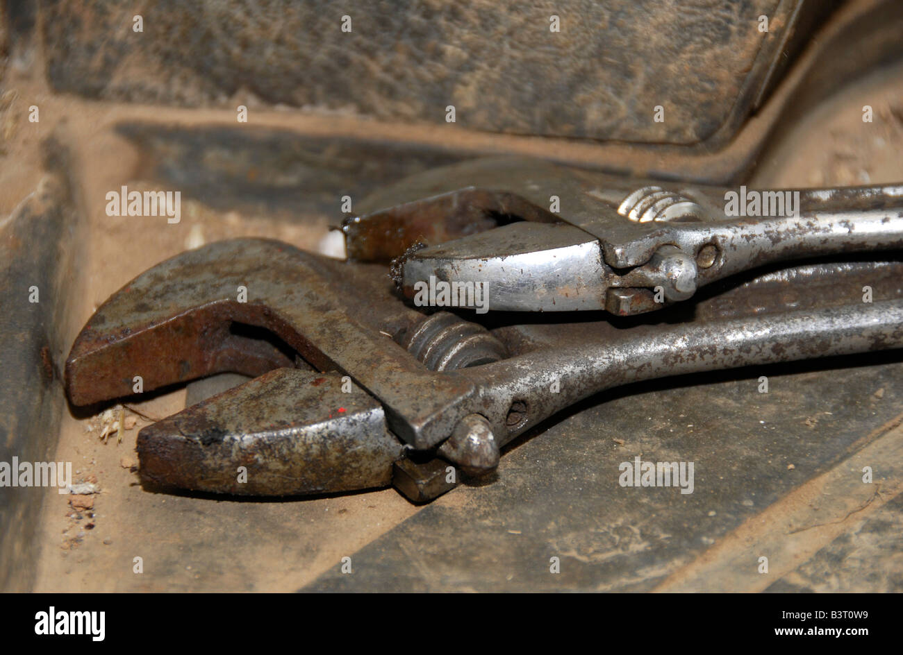 Grip wrench hi-res stock photography and images - Alamy