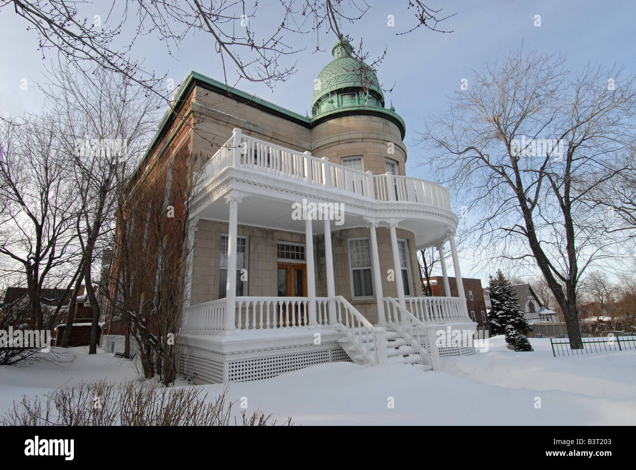 Outremont area house in the winter Montreal Quebec Stock Photo - Alamy