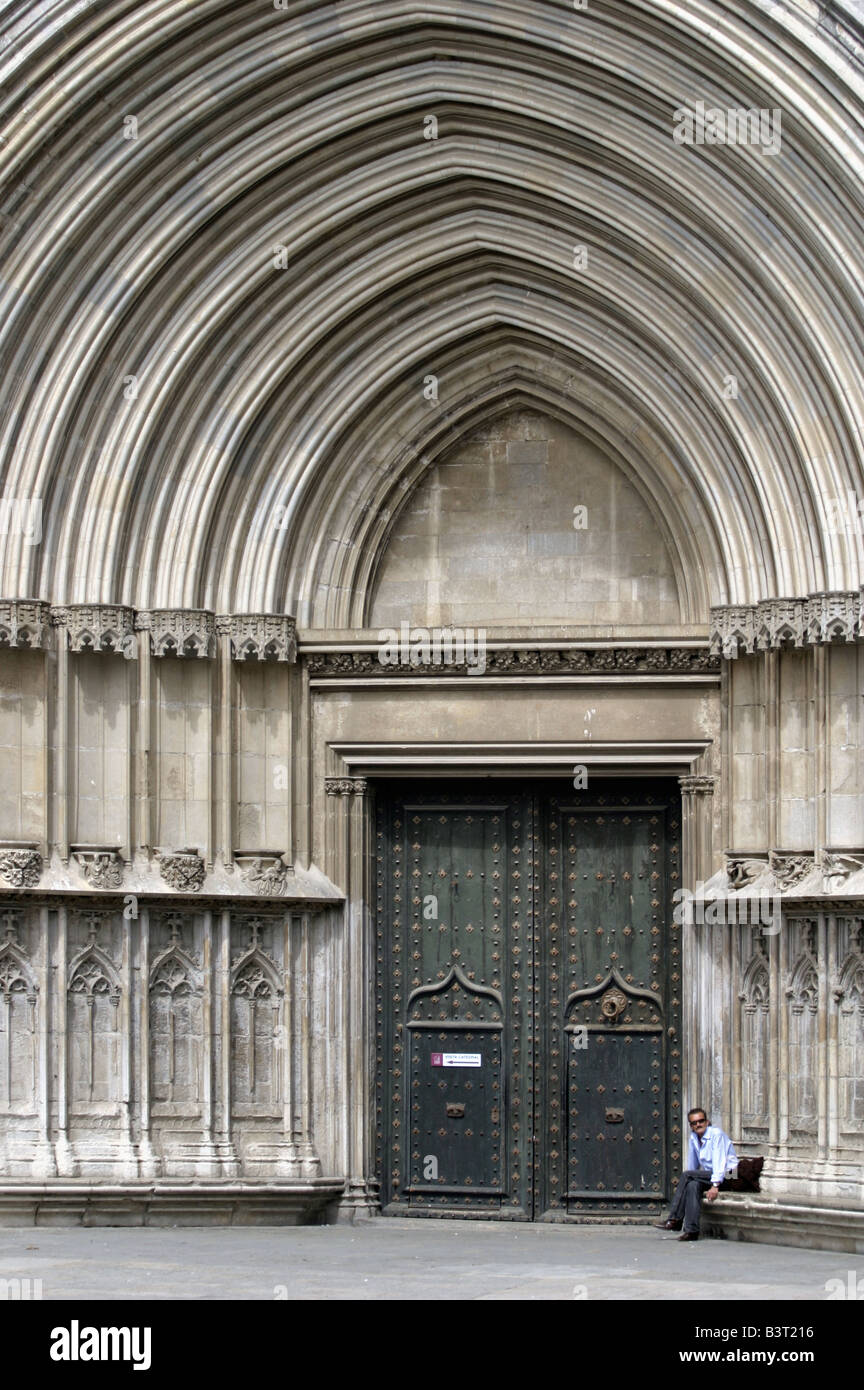 The entryway into the cathedral in Girona, Spain Stock Photo - Alamy